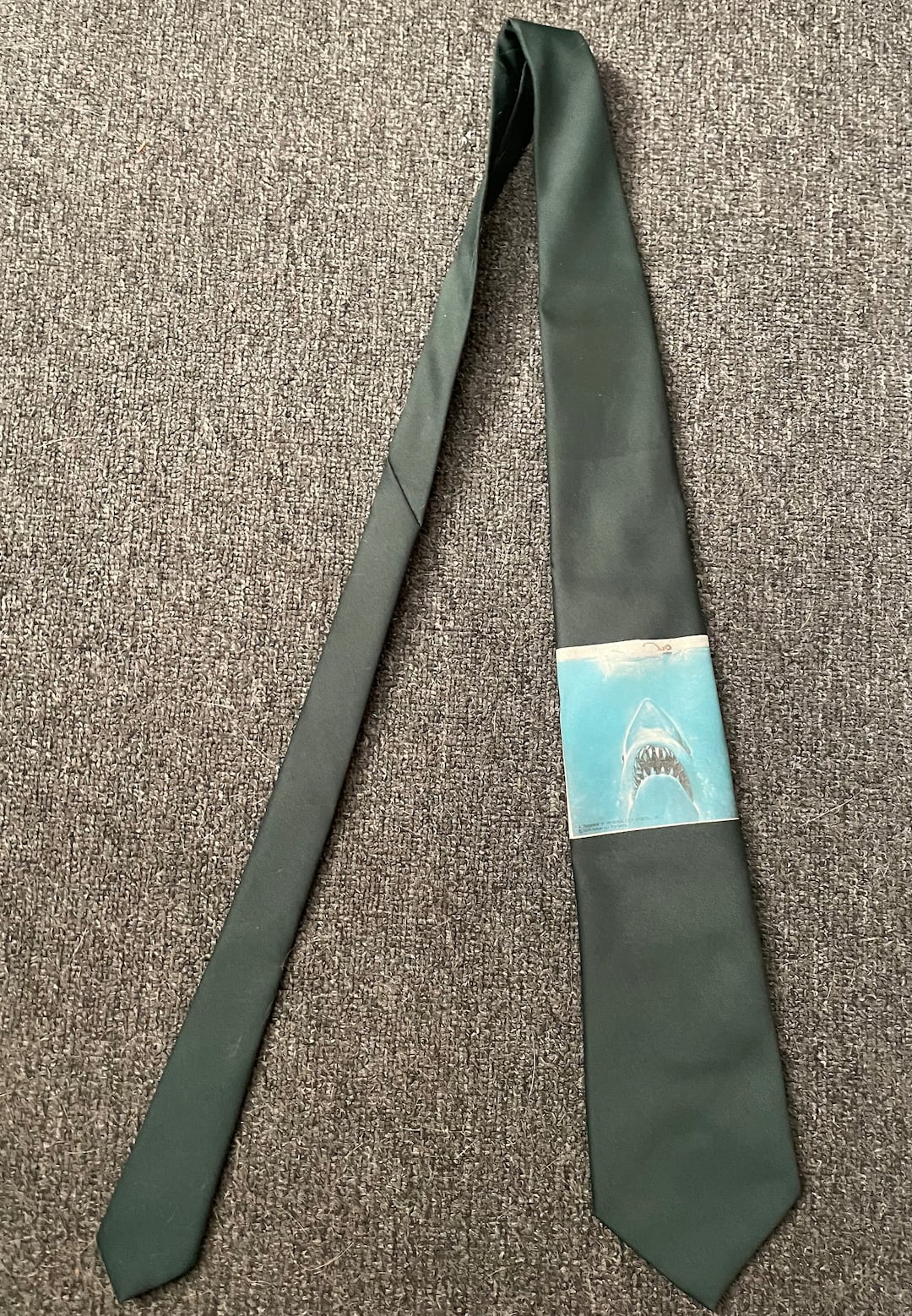 Rare, Vintage 1975 JAWS Men's Neck Tie! Official Universal Studios TM ...