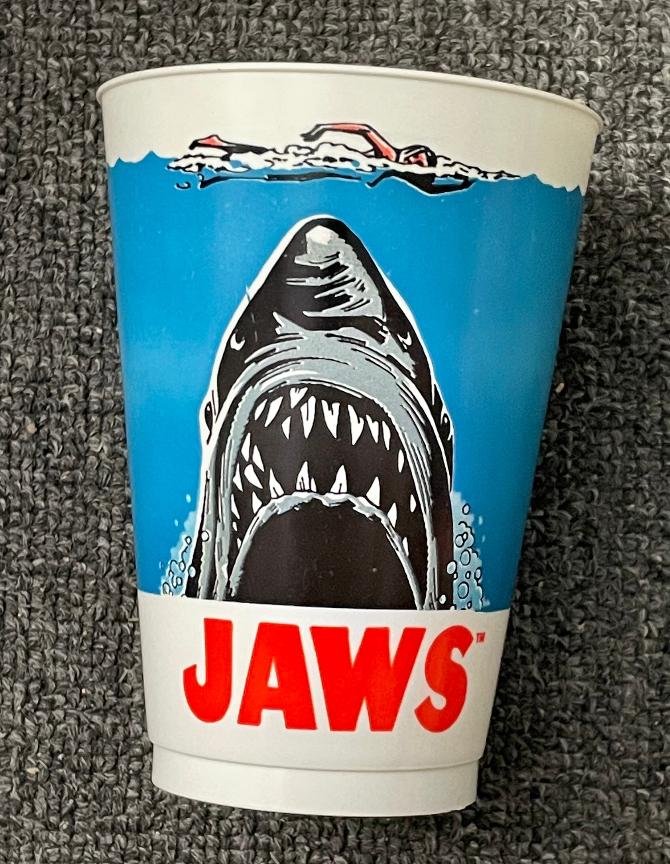 1975 JAWS Plastic Cup Fantastic Shape Steven Spielberg Great White ...