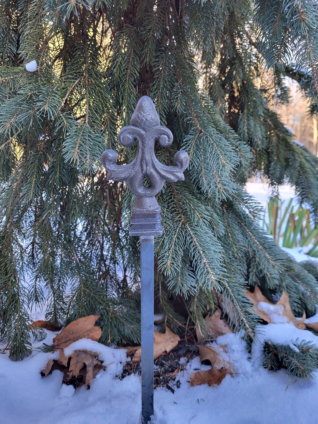 4' Garden Stakes Property Marker Driveway Marker Tree Stake WISE OAK ...