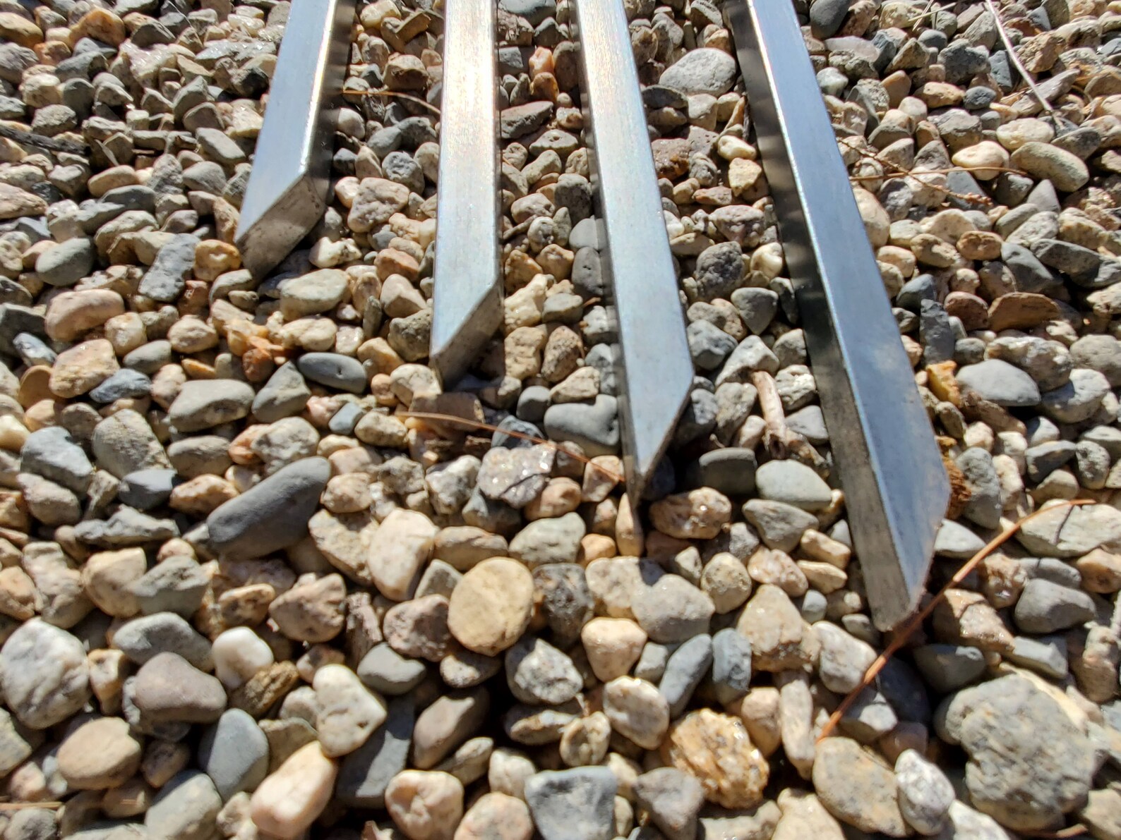 Sets of 5' Solid Iron Garden Stakes - Driveway Markers - Plant Supports ...