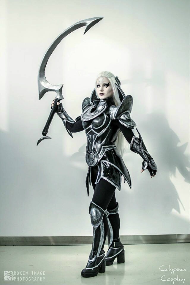 League Of Legends Diana Cosplay
