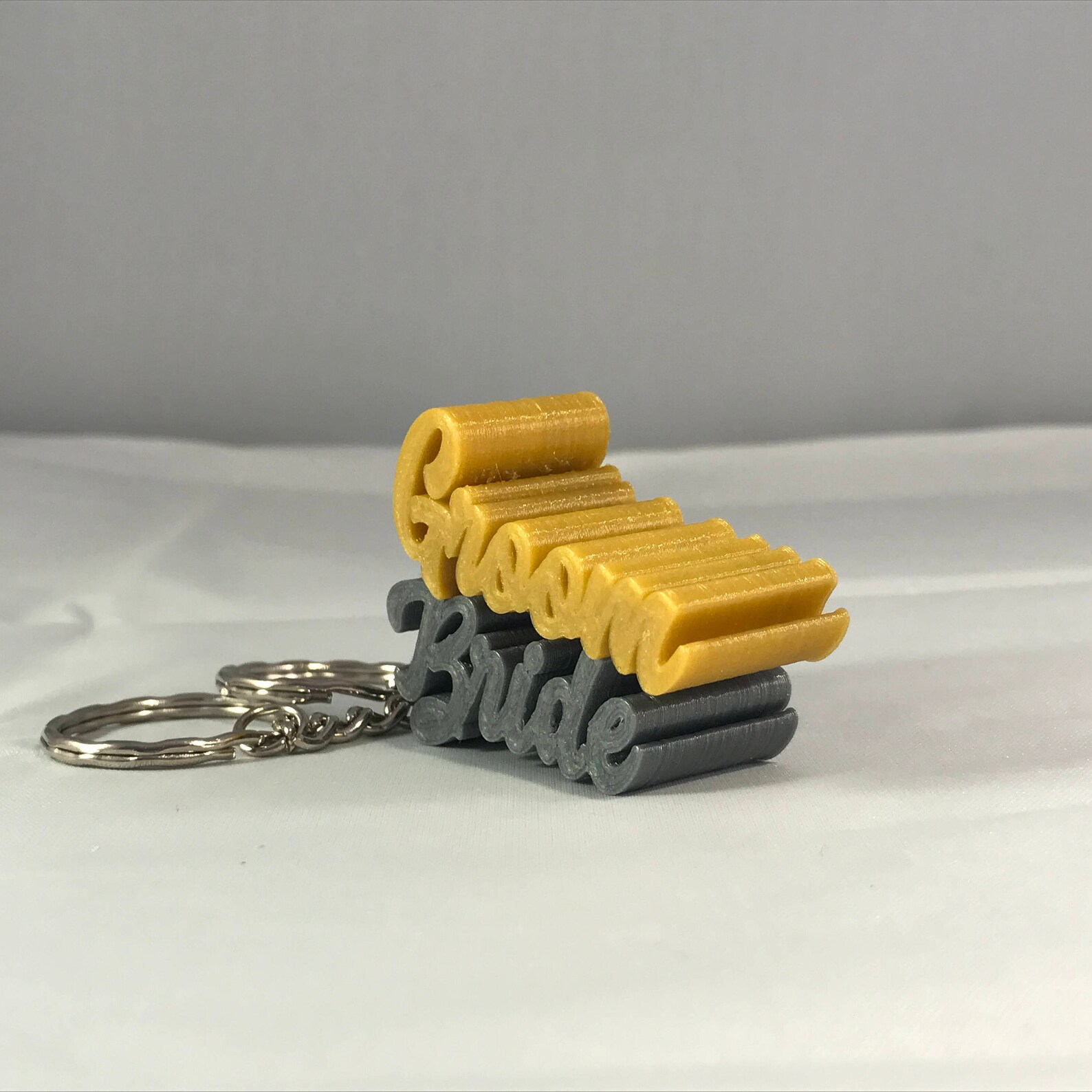 Bride and Groom 3D Printed Keyrings/keychains Wedding Gift - Etsy UK