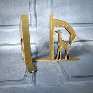 Giraffe Bookends - 3D Printed - Book Storage - Children's Bedroom ...