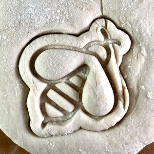 Bumble Bee Wasp - Cookie Cutter - Cute Cutter - Biscuit - Fondant ...