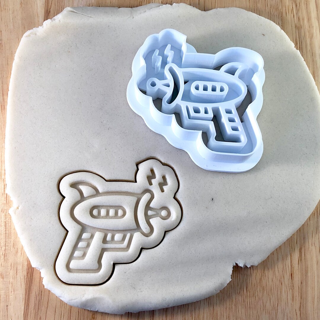 Ray Gun Cookie Cutter Cute Cutter Biscuit Fondant Clay Cutter Dough One ...
