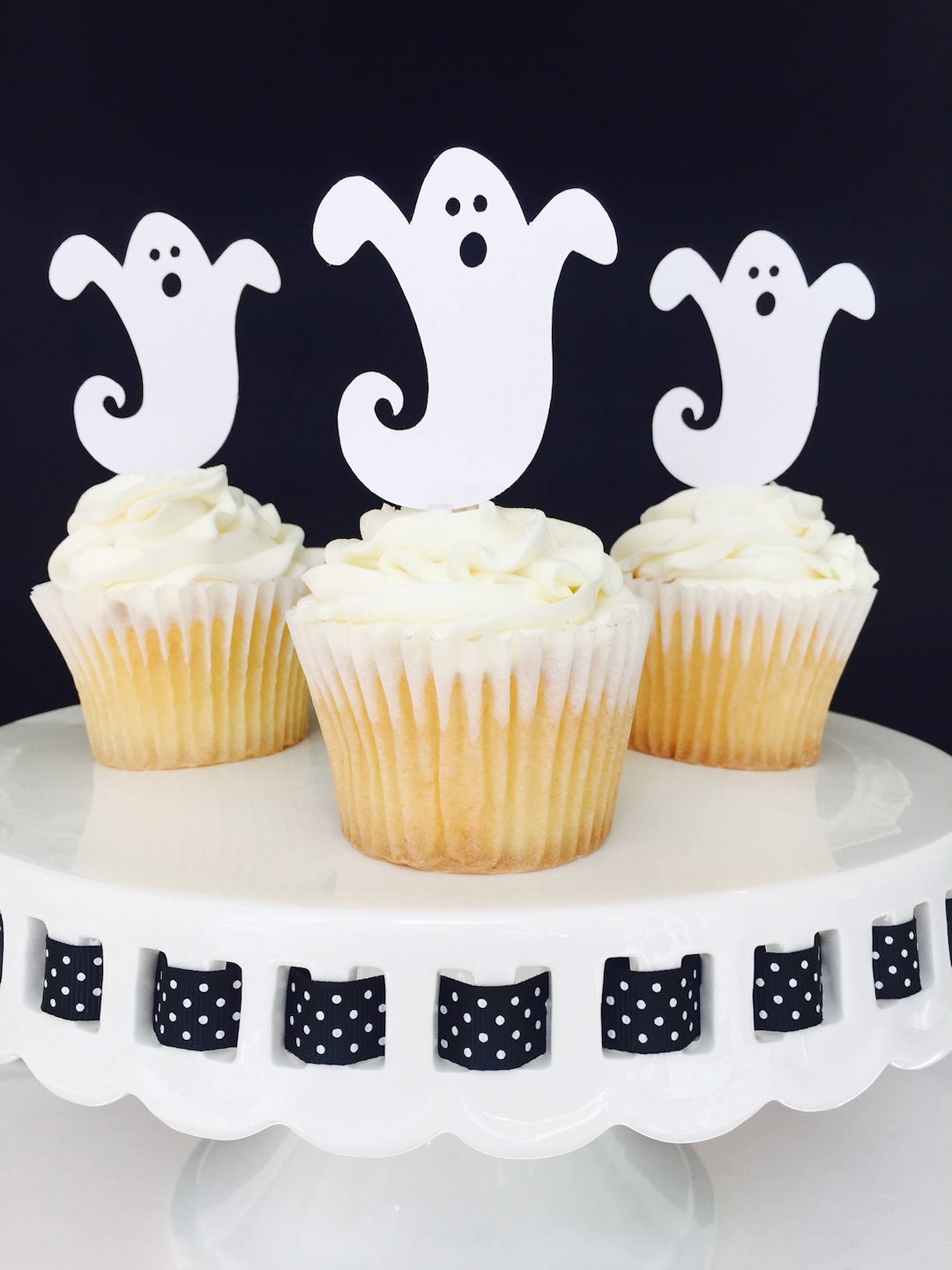 12 Ghost Cupcake Toppers - Halloween - Halloween Party - Scary - Party ...