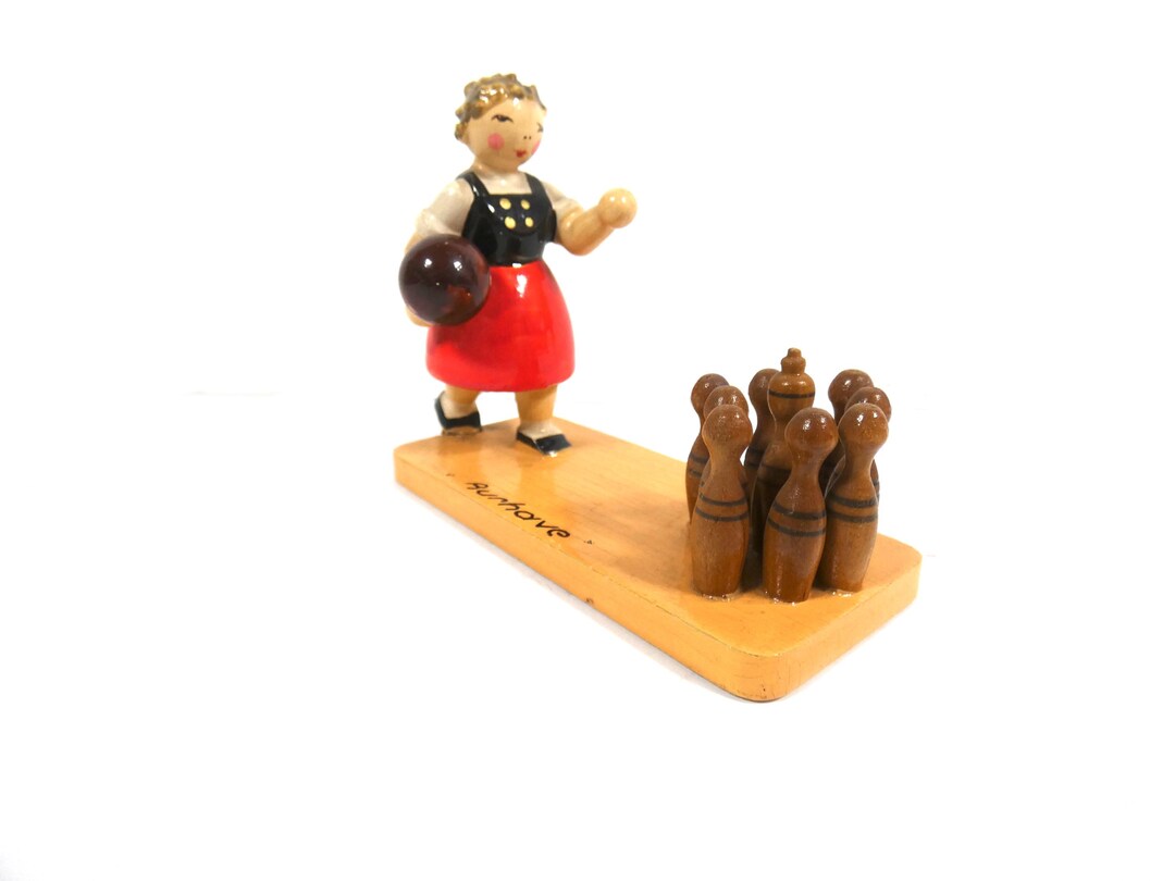 Erzgebirge Figurine, Skittles Playing Girl, Miniature Erzgebirge ...