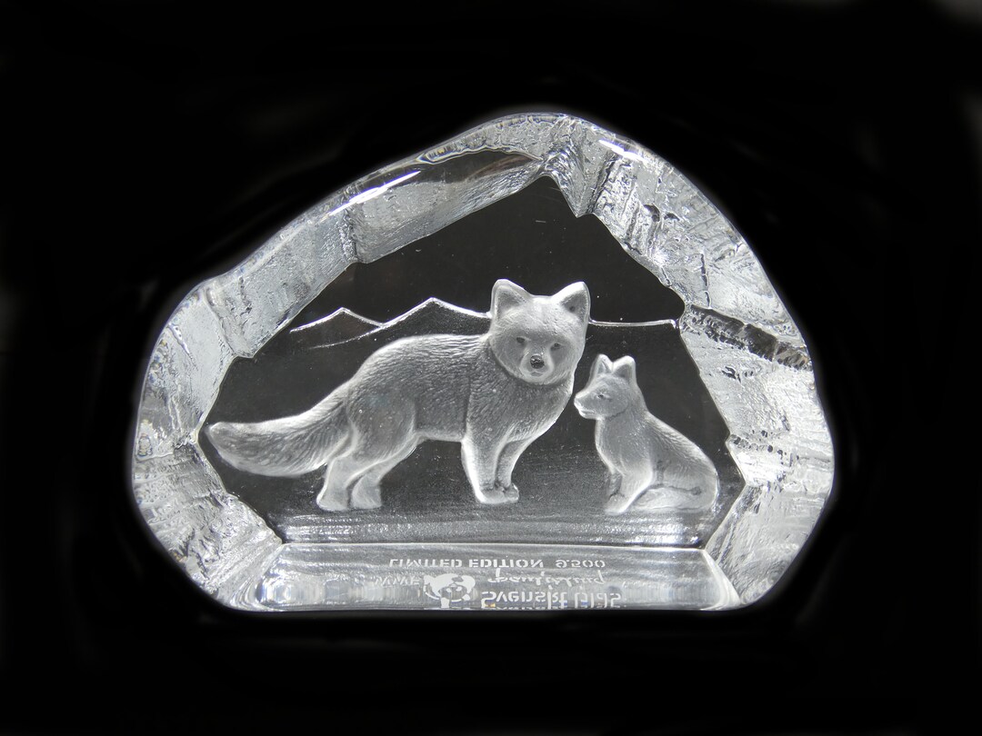 Beautiful Swedish Paperweight Polar Fox , Limited Edition WWF, Glass ...