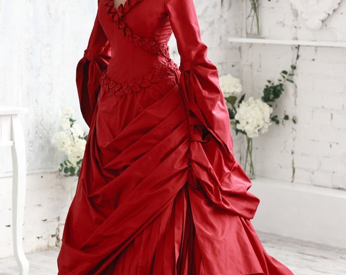 Red Victorian Ballroom Dress, Mina's Dress, Dracula Bram Stoker ...