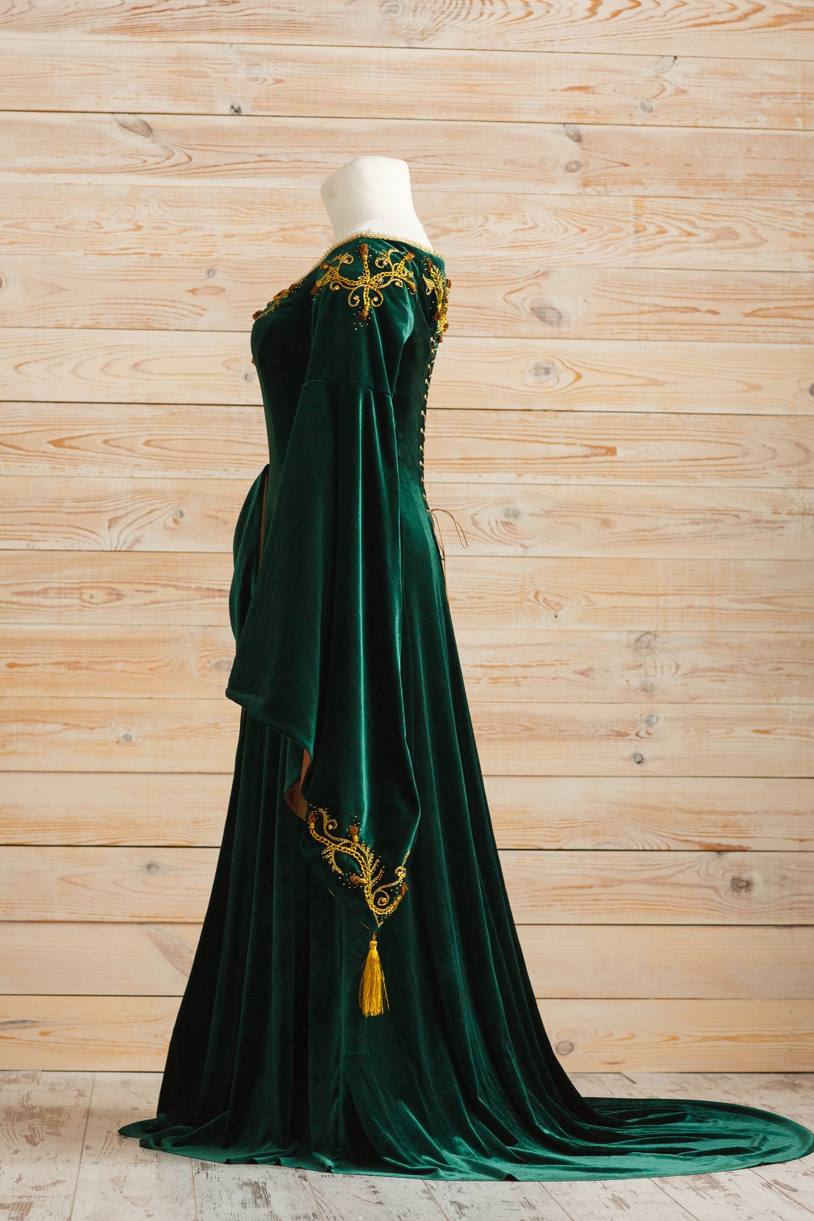 Green Velvet Elven Dress, Fantasy Dress, Fairy Wedding Dress, LARP ...
