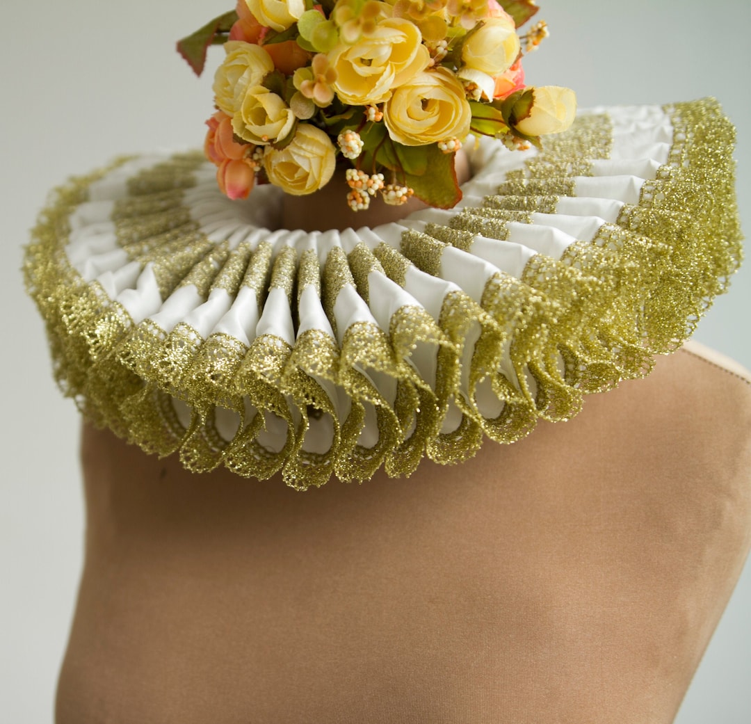 Elizabethan Neck Ruff, White and Gold Tudor Neck Ruff, Renaissance ...