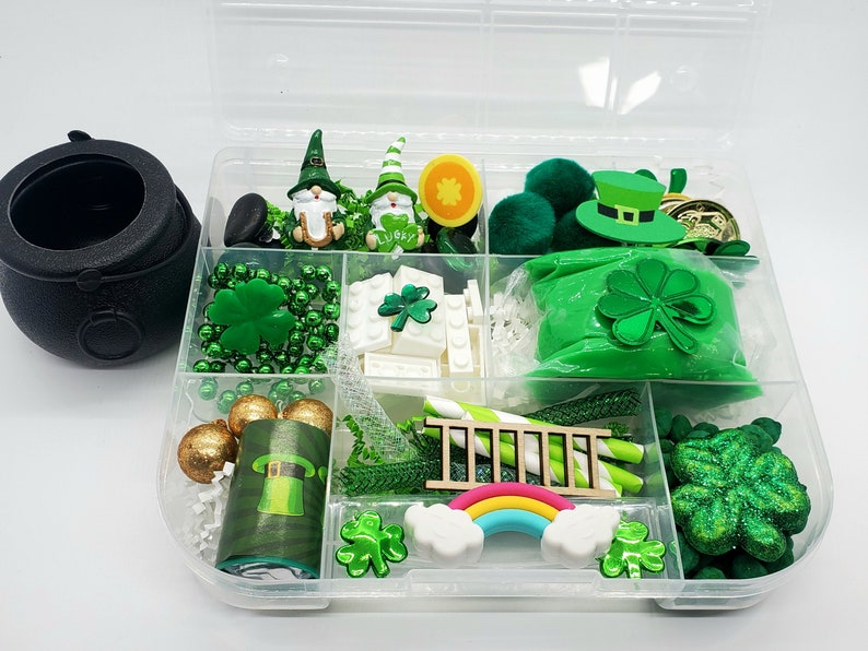St. Patricks Day Playdough Sensory Kit - Etsy