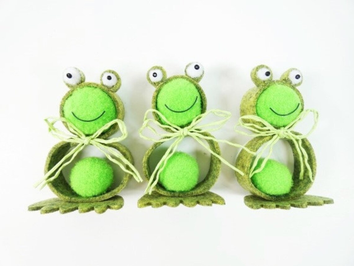 3 Fake Green Frogs Craft Frog Cake Topper Wedding Decor Craft | Etsy