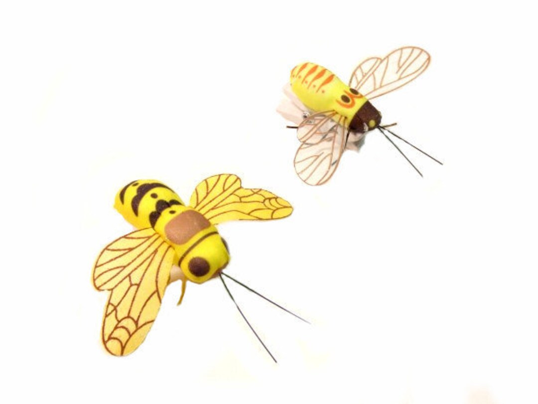 1 Big Fake Bee Artificial Bees Inches Scrapbooking Craft Supplies ...