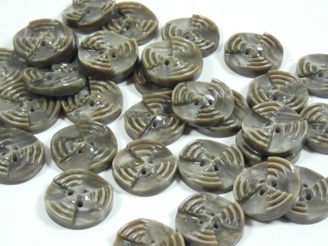 10 Vintage Brown Gray Grey Buttons 15mm 1.5cm Craft Buttons Sew Sewing ...