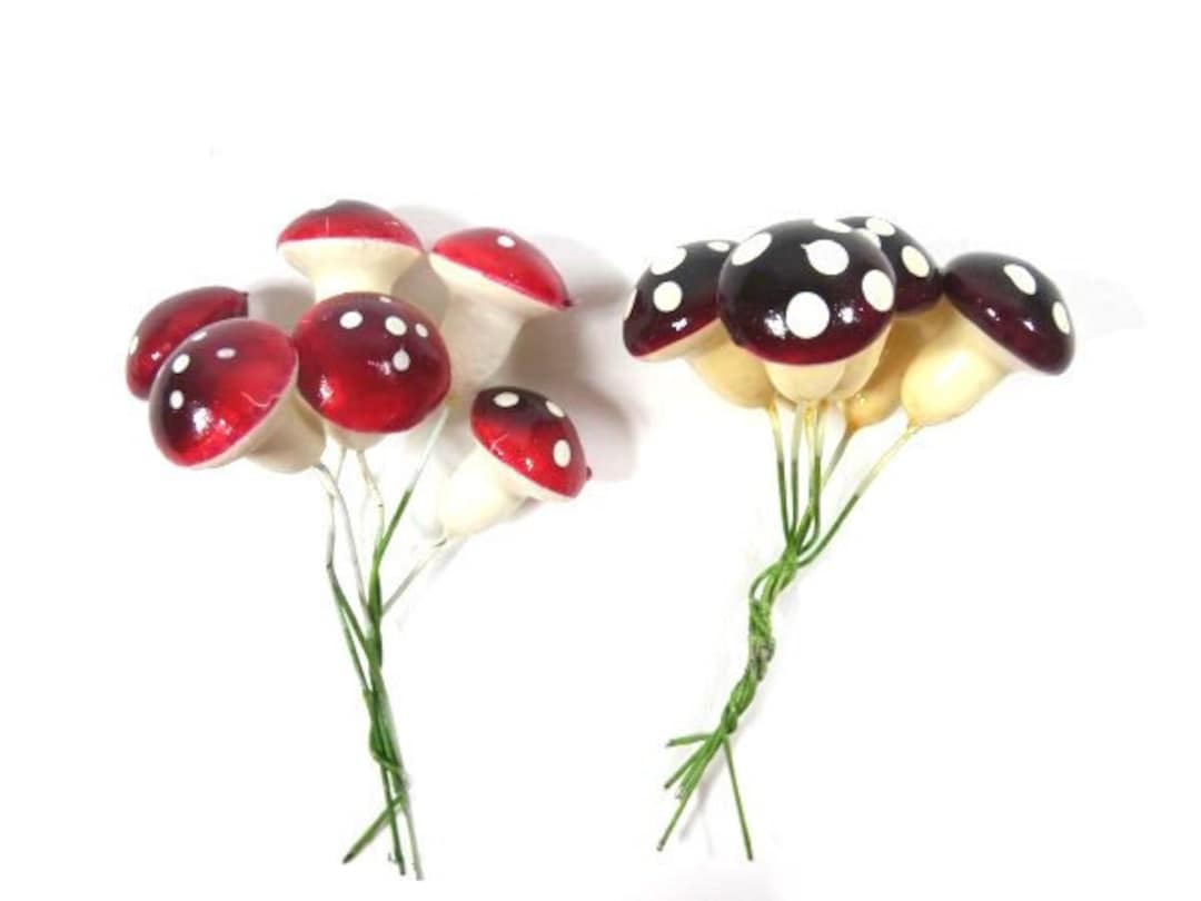 12 Small Fake Red Mushrooms Fairy Garden Mushroom Terrarium Mini Garden ...