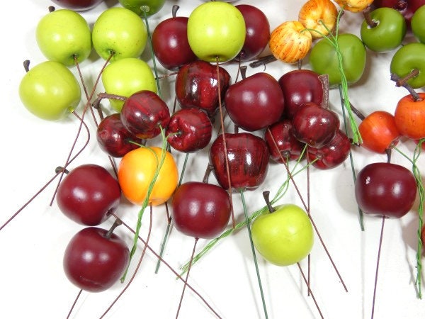 1 Big Set of Fake Fruit Apples and Cherries Bouquet Wreath - Etsy