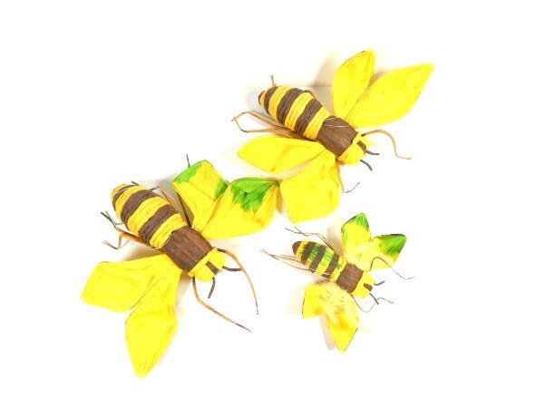 1 Fake Bee Small or Big Artificial Fake Bees Cake Topper - Etsy UK