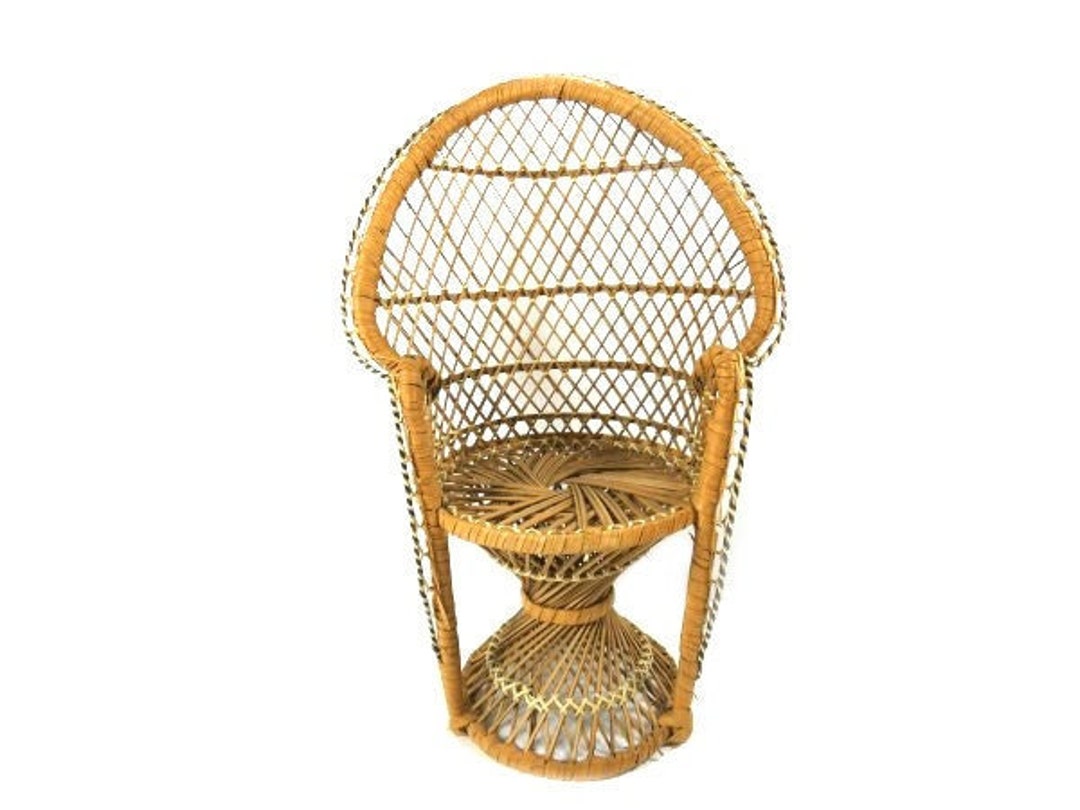 1 Big Vintage Wicker Peacock Doll Chair Fairy Mini Garden Doll House ...