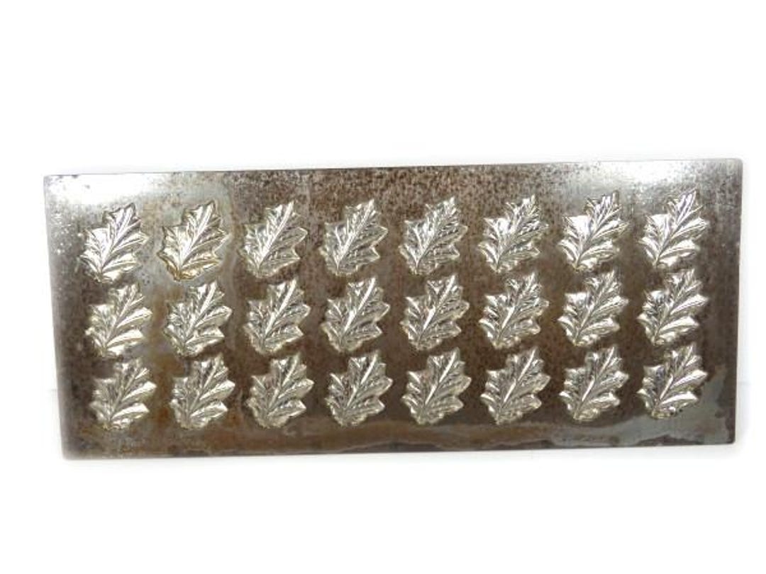 Vintage Leaves Chocolate Mold Bonbons Vintage Chocolate Mold Antique ...