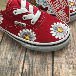 Hand Painted Daisy Vans | Custom Daisy Vans - Etsy