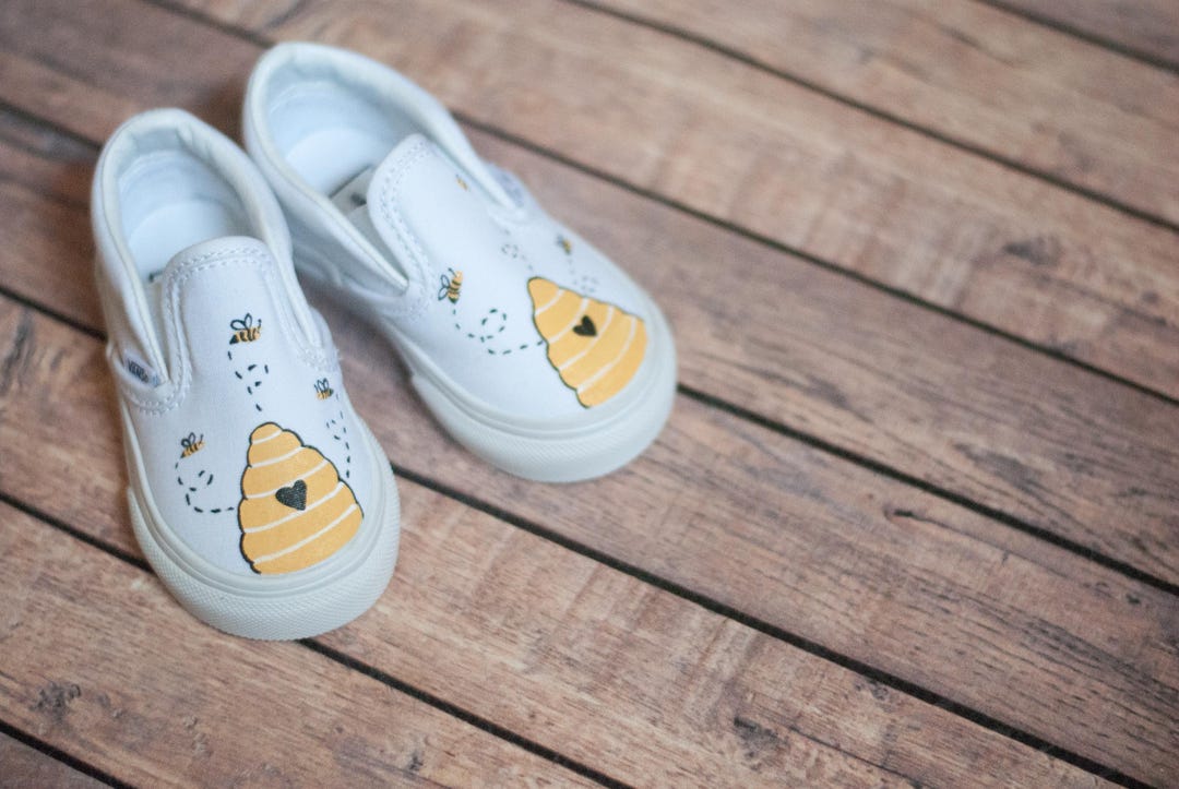 Honey Bee Slip on Vans | Hand Painted Bee Vans | Custom Slip on Vans - Etsy