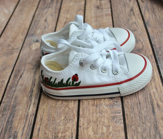 Hand Painted Ladybug Converse Custom Converse Ladybug - Etsy