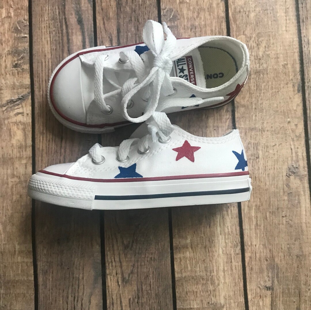 Red and Blue Hand Painted Star Converse - Etsy