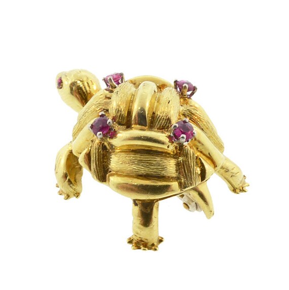 Cartier 18K Yellow Gold & Ruby Turtle Brooch - Gem