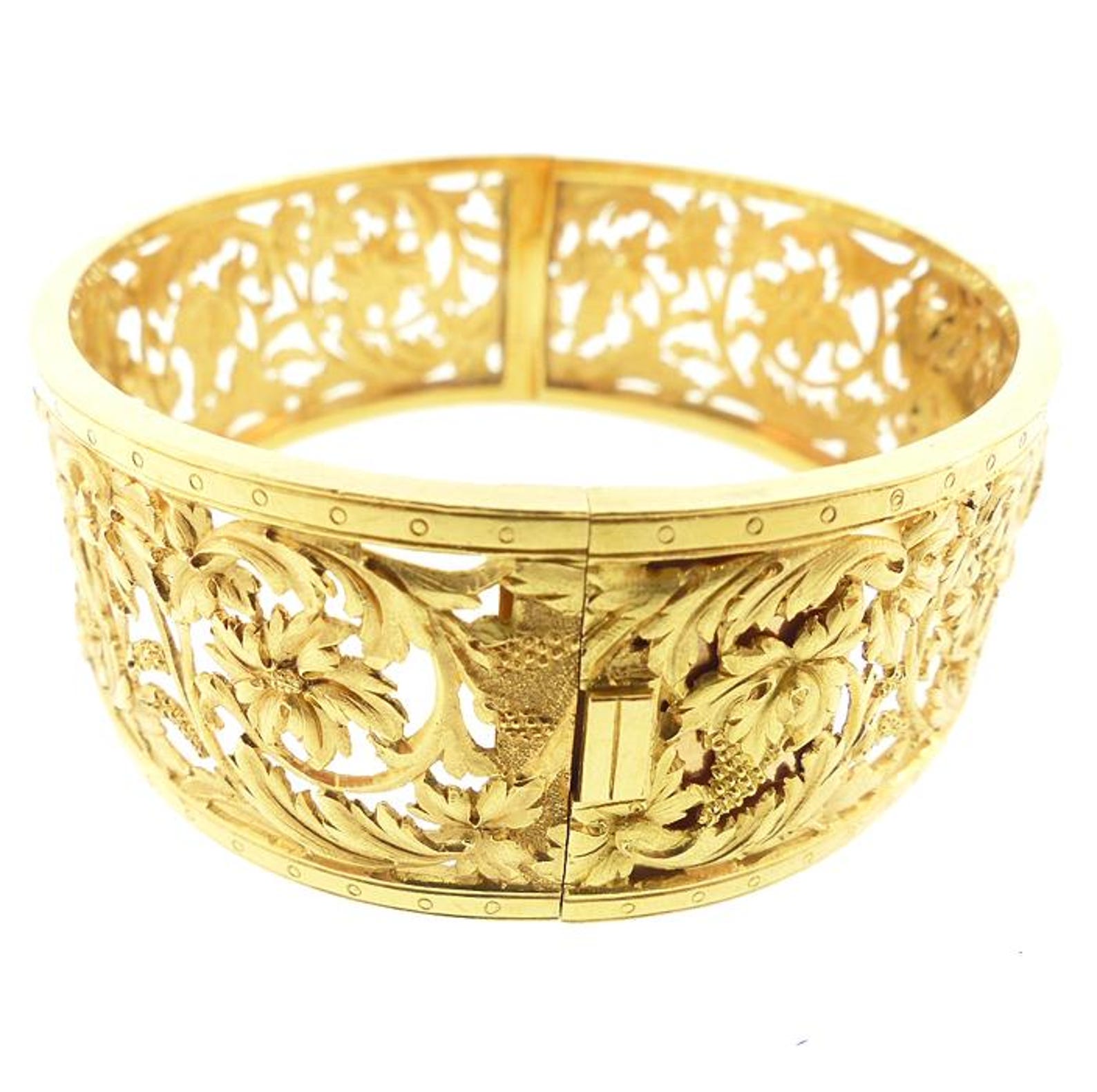 Henri Vever 18K Gold Bangle Bracelet for Dukes of Devonshire Family - Etsy