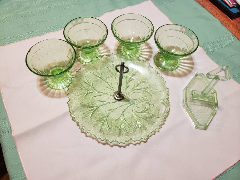 Vintage Green Depression Glass Set - Etsy