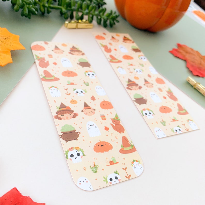 Spooky Essentials Bookmark / Digital Art Illustration Books - Etsy UK