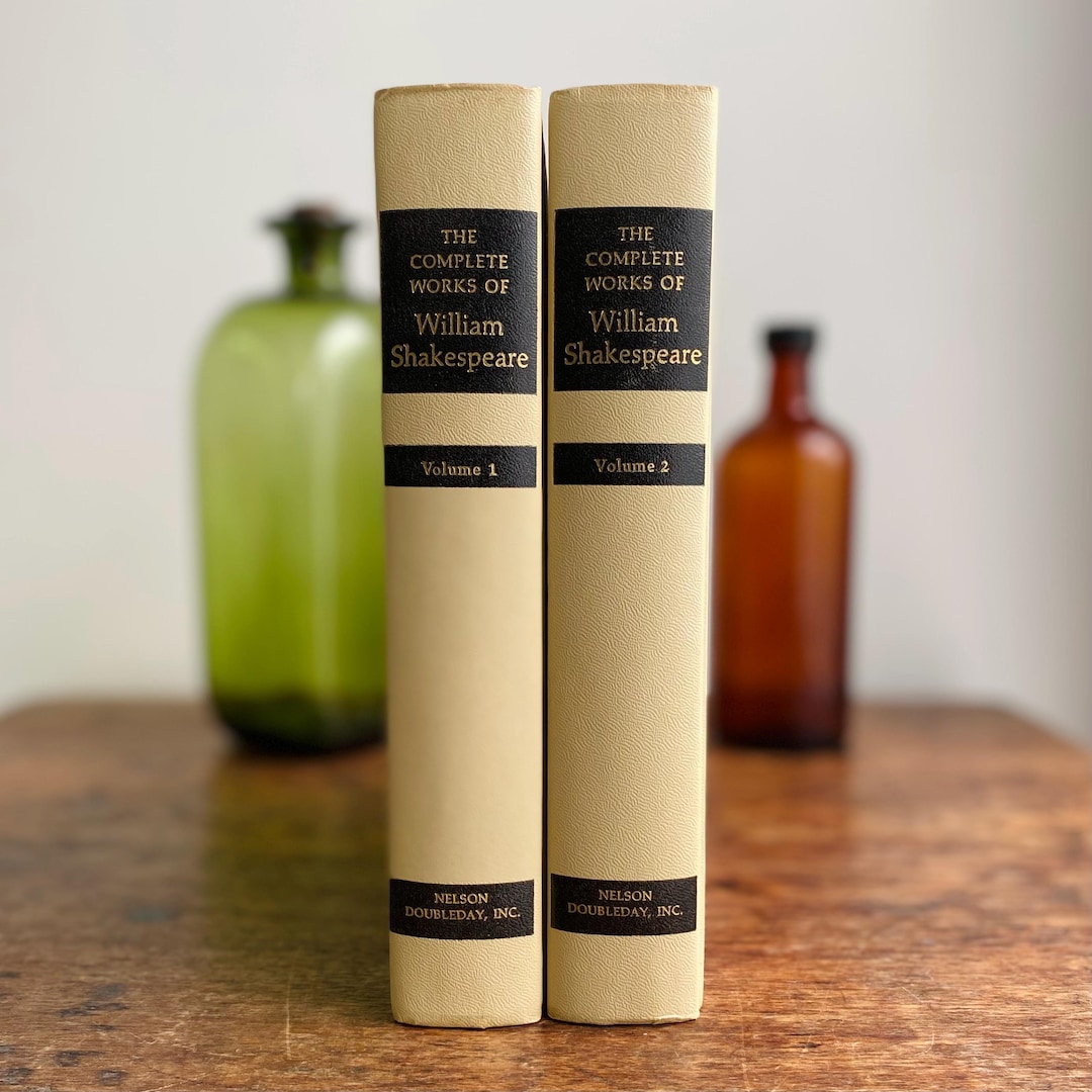 The Complete Works of William Shakespeare Volumes 1 & 2, Vintage Book ...