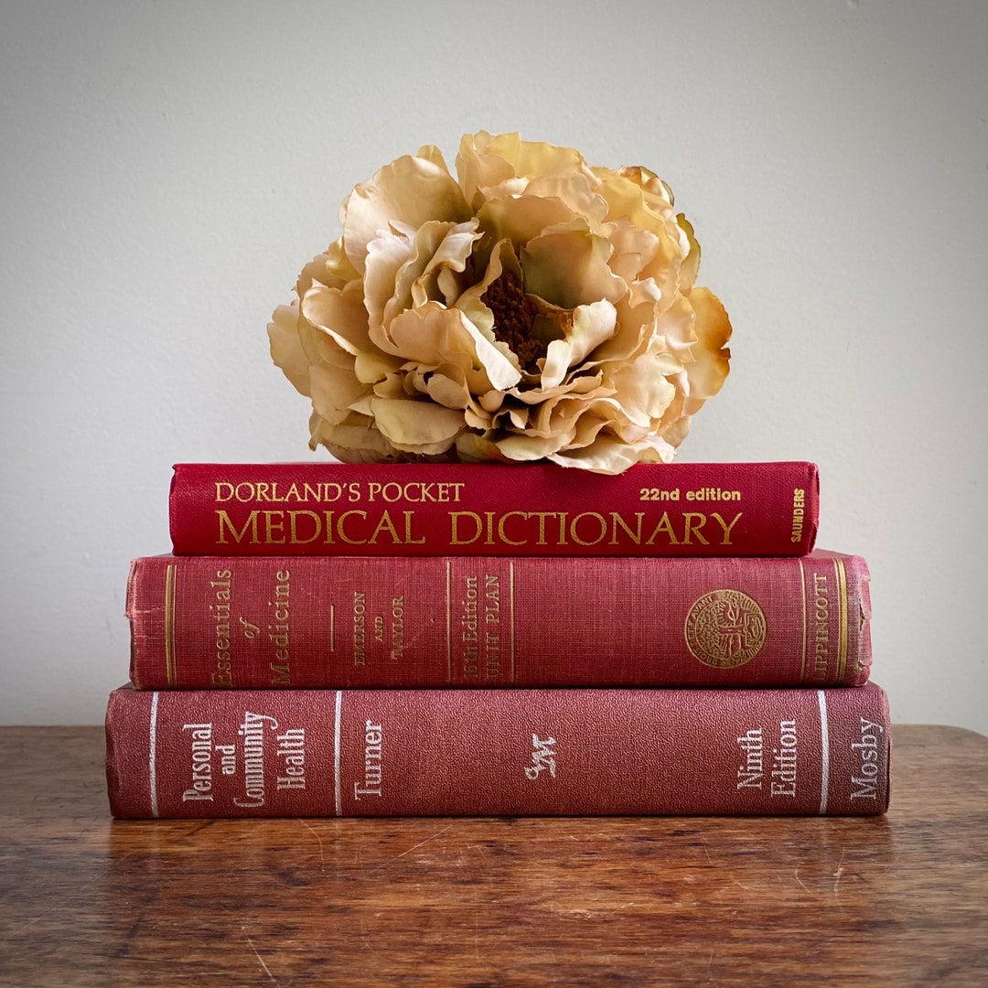 Vintage Medical Books From the 1950s and 1970s Red Book - Etsy