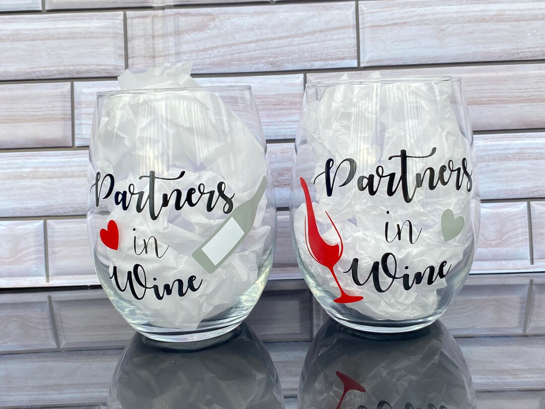 Partners in Wine Best Friend Wine Glass Set - Etsy