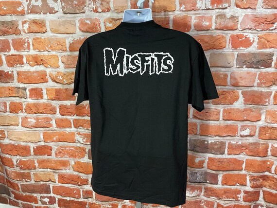 vintage 2001 Misfits Crimson Ghost Cinder Block shirt… - Gem