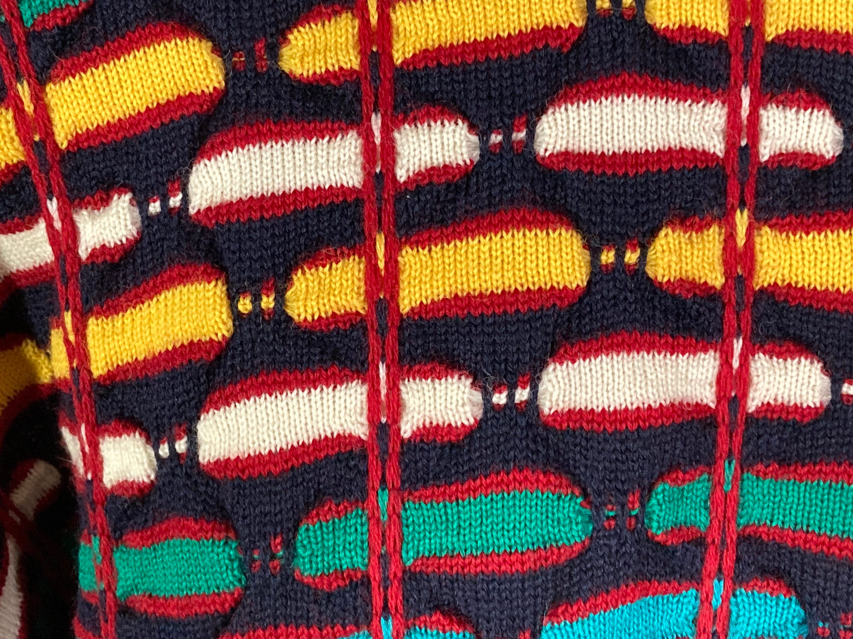 Vintage 90s Coogi Textured Multicolor Textured Wool Sweater Vintage 90s Coogi Textured Multicolor Textured Wool Sweater