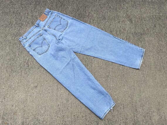 Vintage Levis 570 Baggy Fit Jeans - Sz 38 X 34 - Made in USA Vintage Levis 570 Baggy Fit Jeans - Sz 38 X 34 - Made in USA