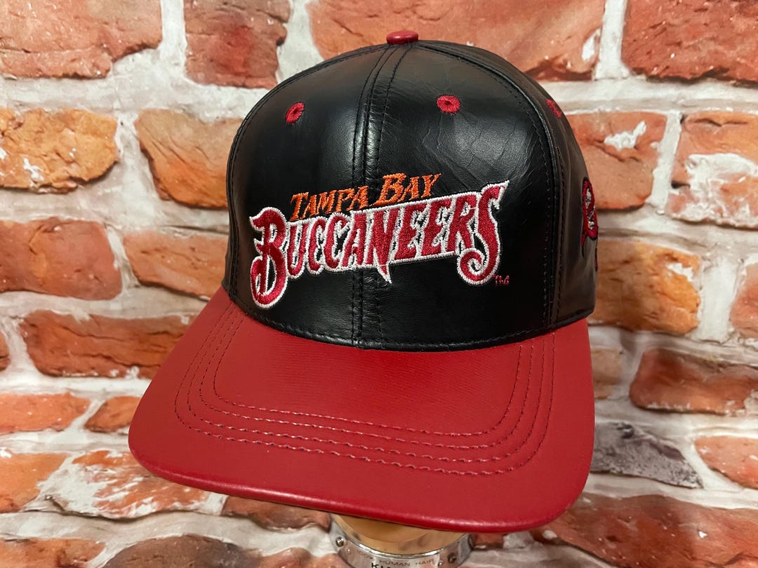 90s Tampa Bay Buccaneers Leather Snapback Hat Vintage Bucs Retro Script ...