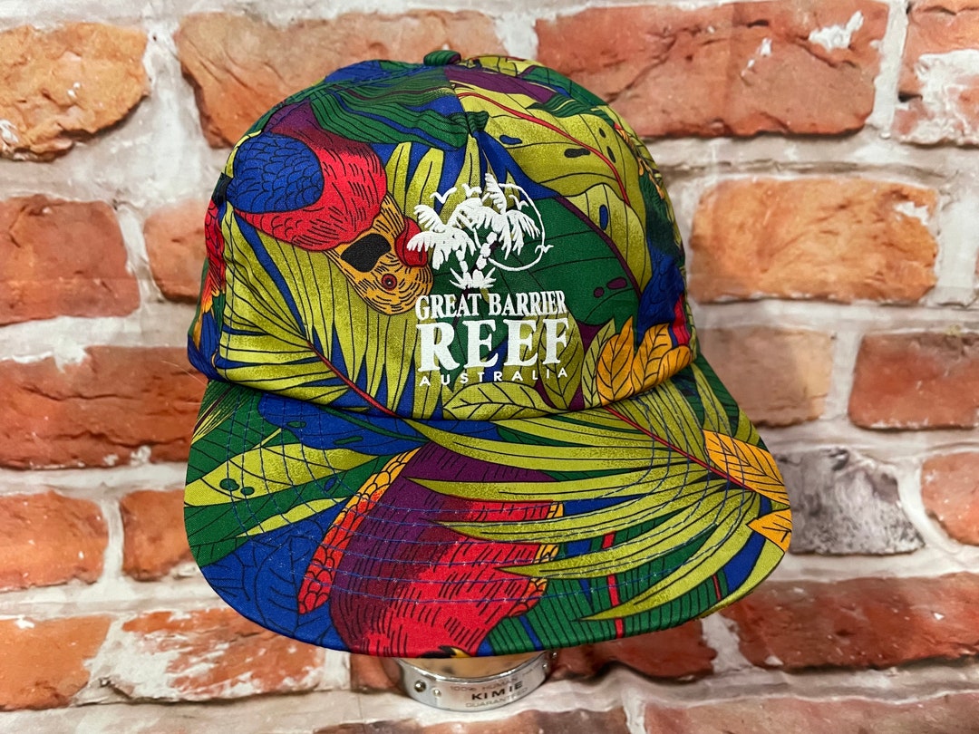 Vintage Great Barrier Reef Nylon All Over Tropical Parot Print Trucker ...