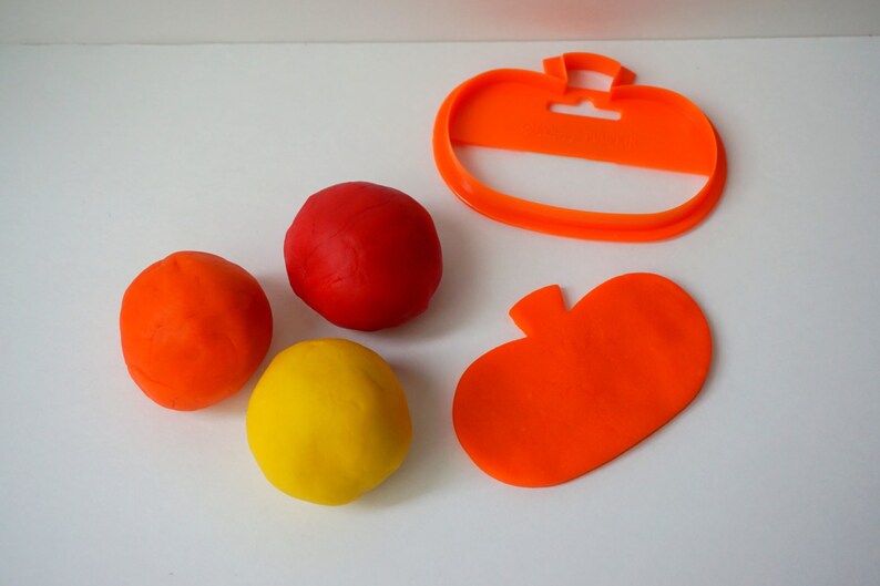 Autumn/fall/thanksgiving Play Dough – Pumpkin Pie Scented Play Dough - Etsy