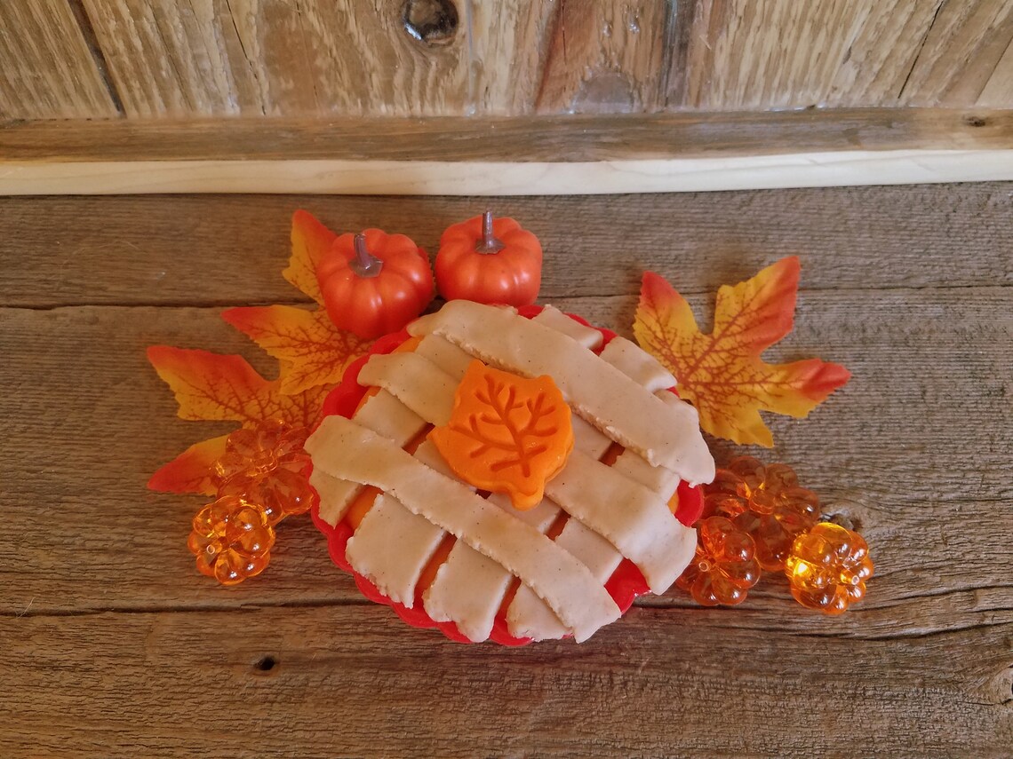 Pumpkin Pie Play Dough Baking Kit – Pumpkin Pie Scented Play Dough ...