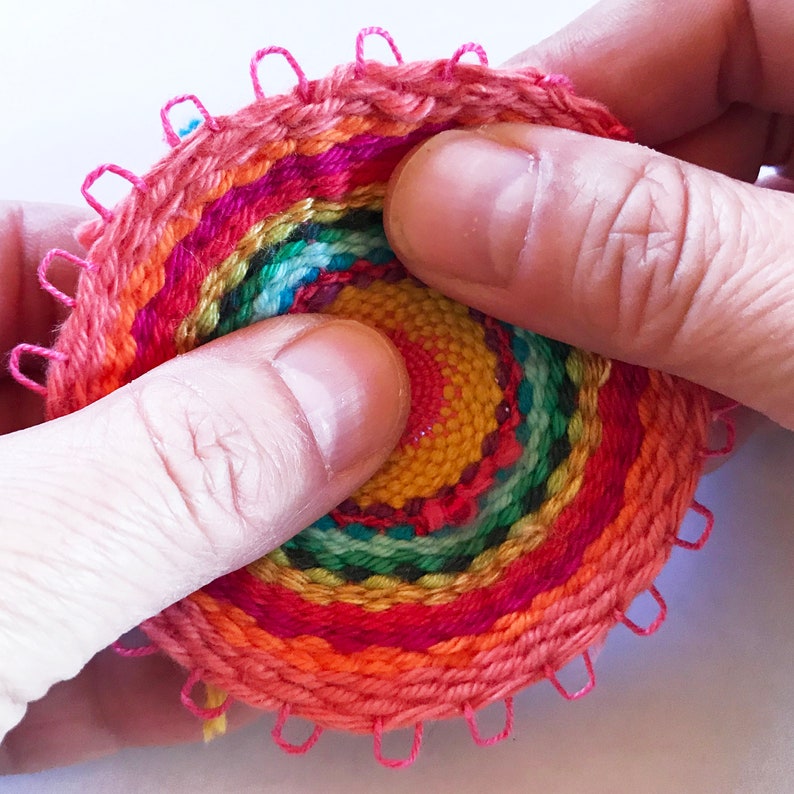 DIY Circle Weaving Kit: Bamboo Mini Loom, Yarns, and Instructions - Etsy