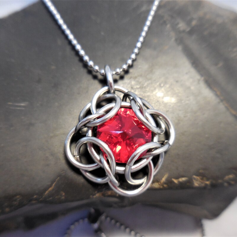Chainmaille Pendant - Etsy