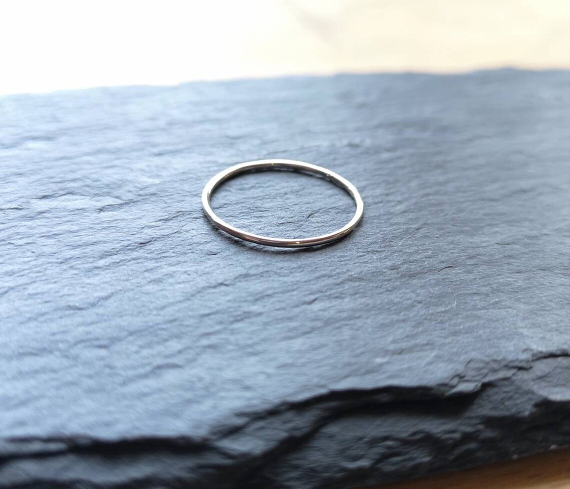 Platinum Wedding Band Simple Platinum Ring 1mm Band Thin - Etsy