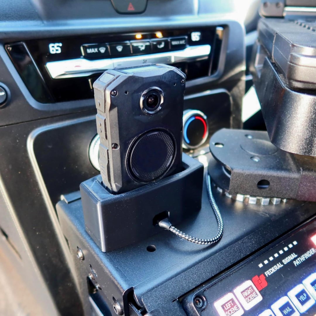 Magnetic USB-C Charging Dock for Axon Body 3 and 4 Cameras - Etsy