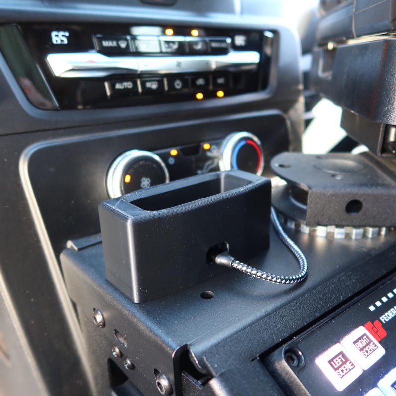 Magnetic USB-C Charging Dock for Axon Body 3 and 4 Cameras - Etsy