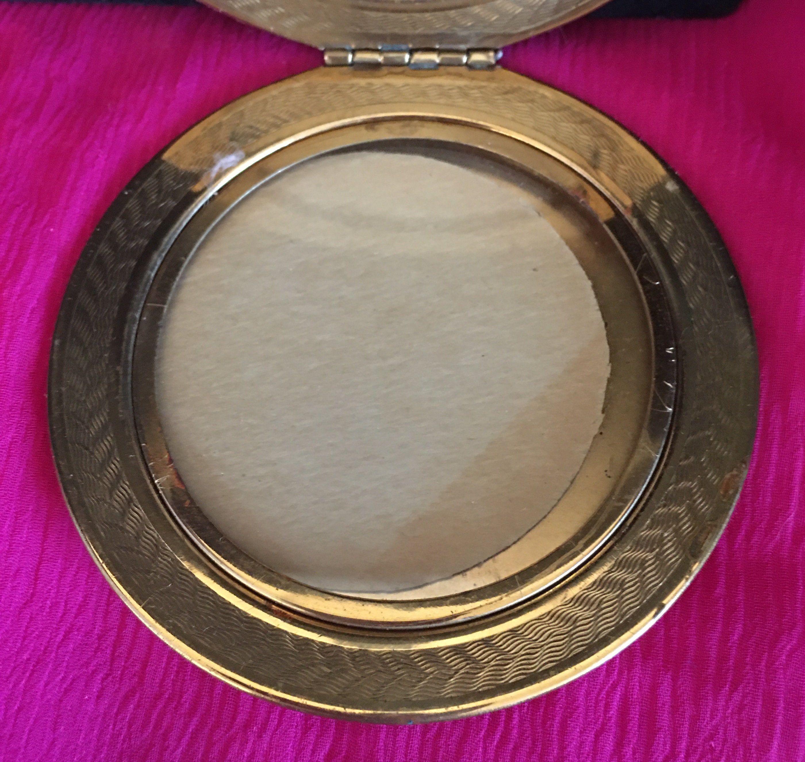 Antique Clamshell Photo Frame Round Bakelite or Celluloid Picture Frame ...