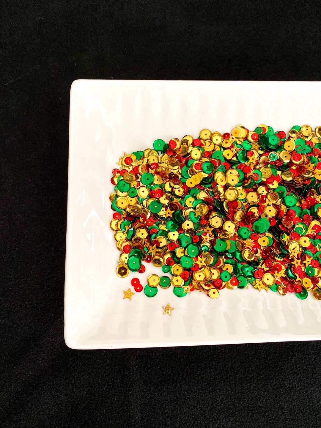 Christmas Star Sequins Mix, Gold Red and Green Sequins Mix, Round and ...