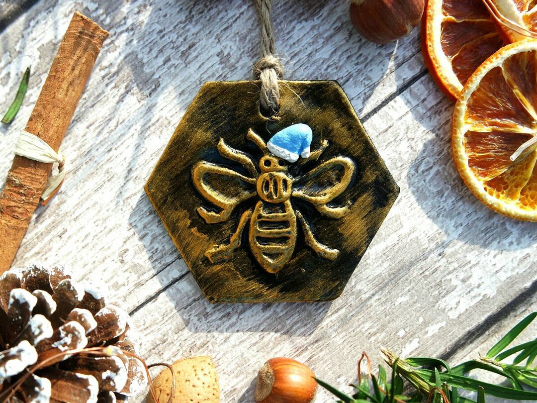 MCFC Bee With Blue Hat - Etsy UK